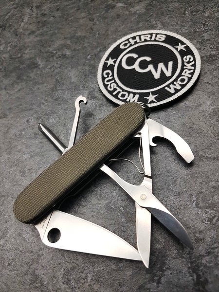 SAK-Crossover-Mod: Green Micarta Spydernox | Chris Custom Works