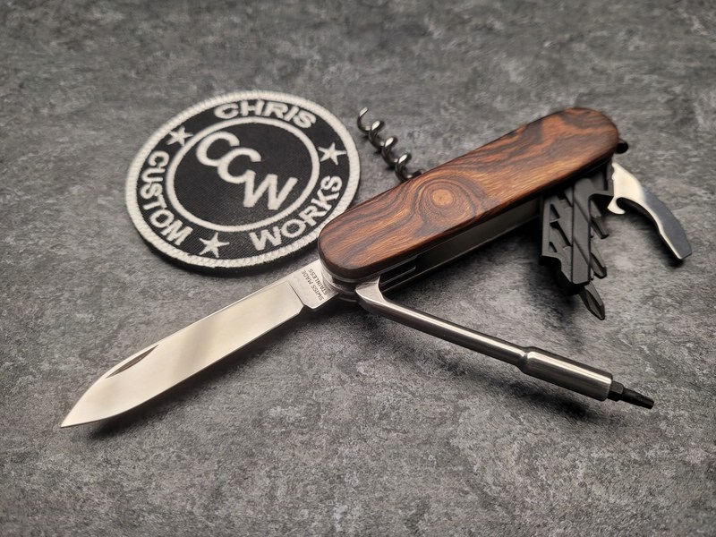 SAK-Mod: Desert Iron Cybertool XS | Chris Custom Works