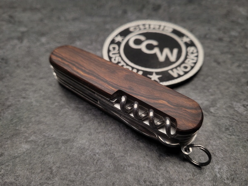 Chris Custom Works | SAK-Customs, knives & product photography | Seite 2