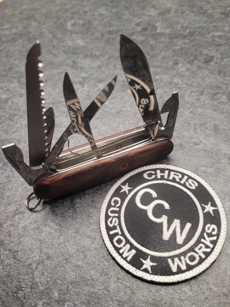 Chris Custom Works | SAK-Customs, knives & product photography